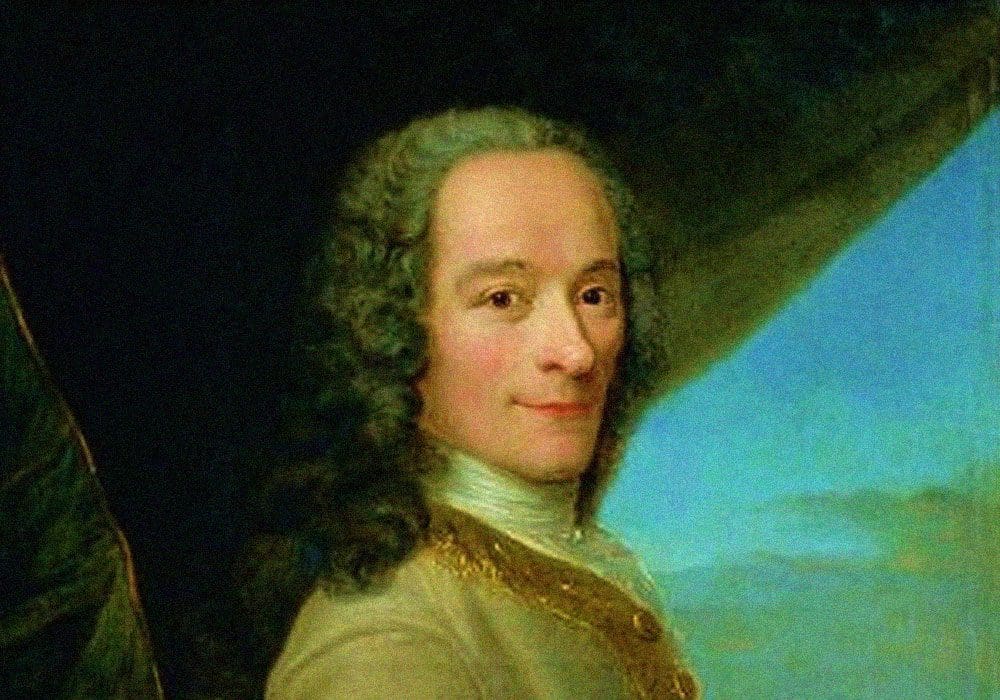 Le 45 più belle Frasi di Voltaire (in francese e italiano)