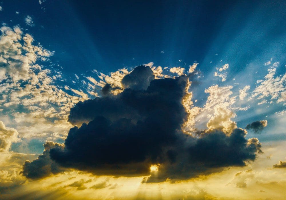 Frasi sulla Luce e sul Buio: le 45 più belle (in inglese e italiano)